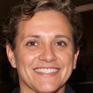 Piojo de las aves con características únicas: Menacanthus stramineus